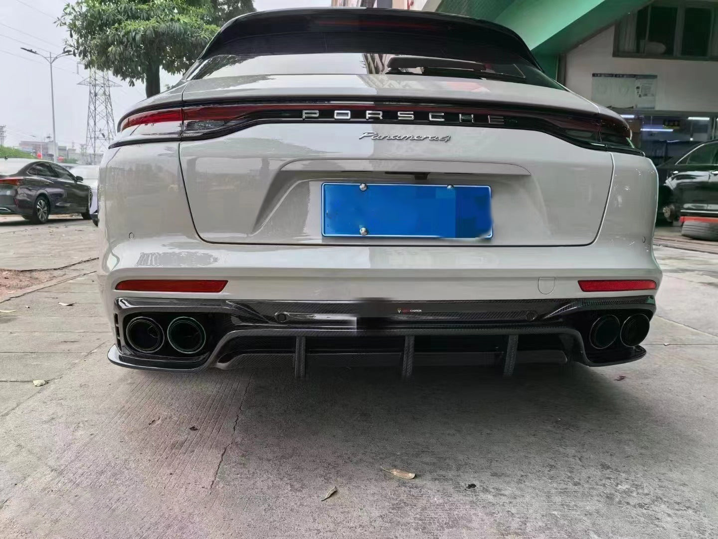 TAKD Carbon Carbon Fiber Rear Diffuser for Porsche Panamera 4 & 4S & T