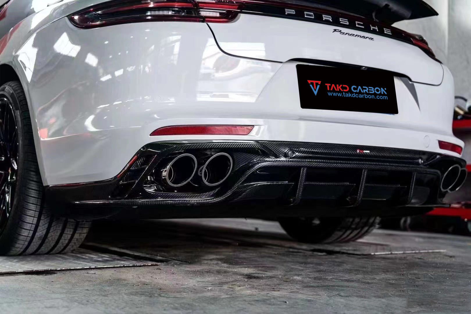 TAKD Carbon Carbon Fiber Rear Diffuser for Porsche Panamera 4 & 4S & T
